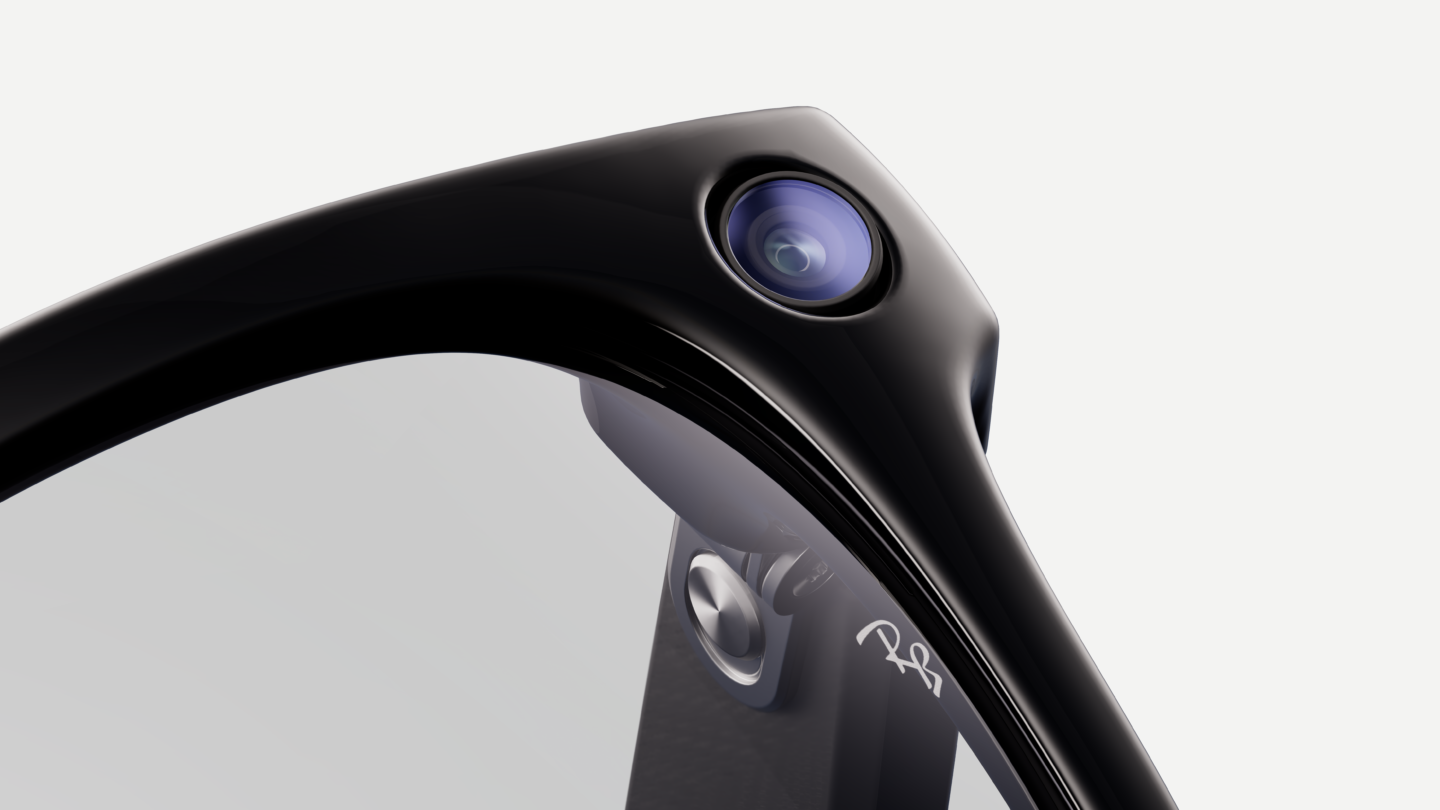 Ray-Ban Meta Smart Glasses – Builders Club – Creative Production Studio